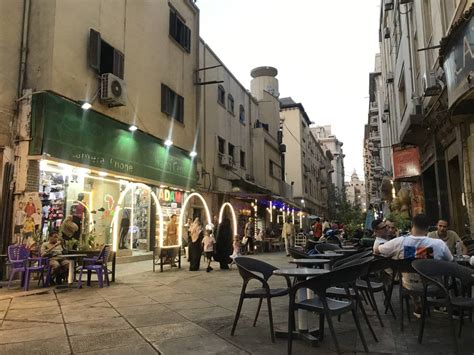 أسعار السجائر والمعسل تُعكر مزاج المصريين