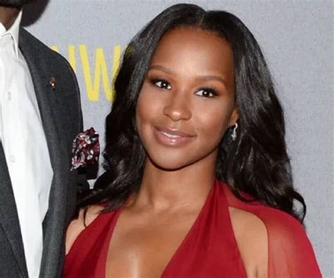 Savannah Brinson Lebron James Wife Biography Age Wiki Height