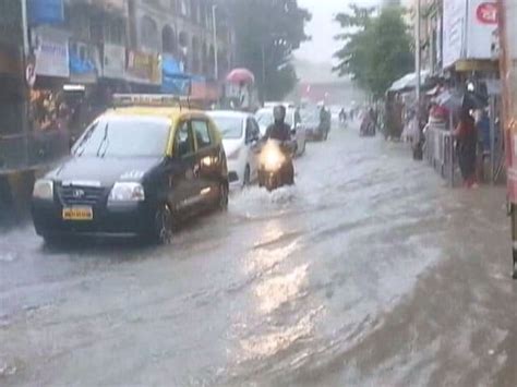 Mumbai Struggles After Heavy Rain Key Subway In Andheri Waterlogged
