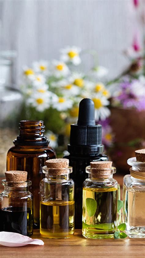 5 Essential Oils For Menopause Relief