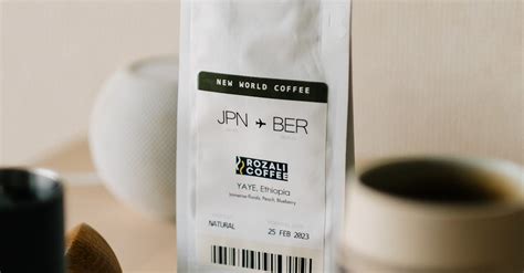 가나가와 가방 가정 양조주 깨끗한 디자인 꾸미다양조하다 뉴 월드 커피 도자기 컵 라벨 라이트 로스트 미니멀리스트 디자인 미니멀리즘 미묘한 음색 브랜딩