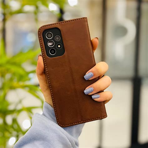 کیف گوشی سامسونگ چرم مگنتی جاکارتی محافظ لنزدار قهوه ای Galaxy A10