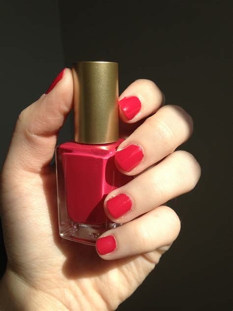 DiamondsandPearls Beauty Blog: L'Oreal Colour Riche-110 Crazy for Chic ...