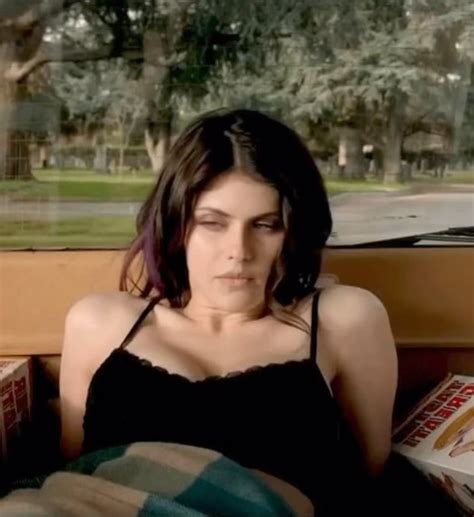 Alexandra Daddario Rmodelwomen