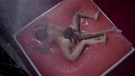 Naked Teresa Alvarez In Discoteca Es Amor