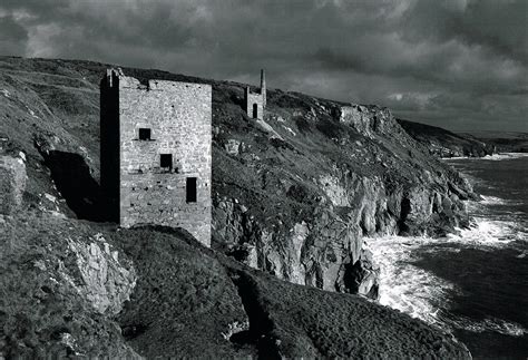 Trewavas Mine Cornish Mine Images History In Black And White