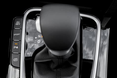 Kia Xceed Plug In Hybrid 2023 Reviews Complete Car