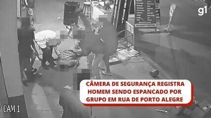 VÍDEO câmera de segurança flagra suspeito de furto sendo espancado por