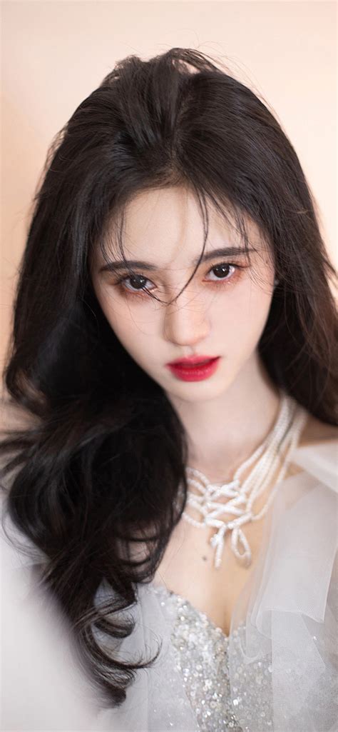 鞠婧祎
