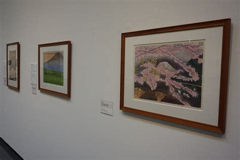 【公式】山梨県立美術館・山梨県立文学館・芸術の森公園 【芸術の森公園】 山梨県立文学館の裏に、寒さにも負けずと梅の花が咲きはじめました