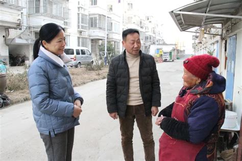 全椒法院院长看望慰问结对帮扶村困难群众澎湃号·政务澎湃新闻 The Paper