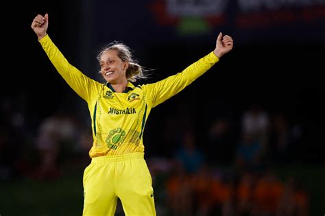 Ash Gardner Claimed A Five Wicket Haul As Australia Crushed New Zealand