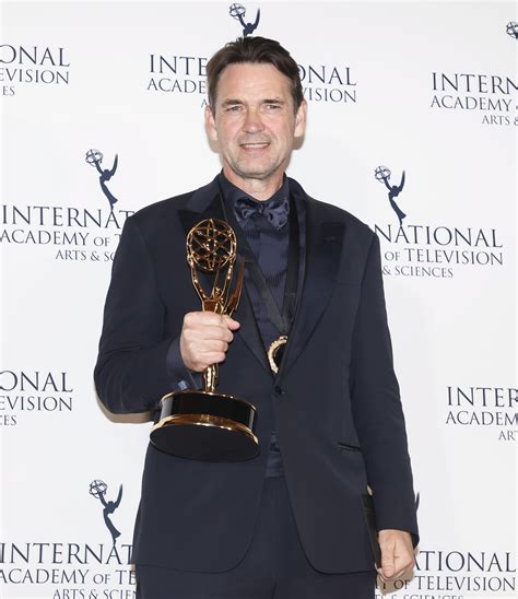 Serie Vigil Triunfa En Unos Emmy Internacionales Con Acento Británico