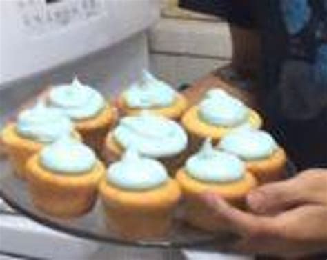 Vanilla Cupcakes Recipe Sidechef