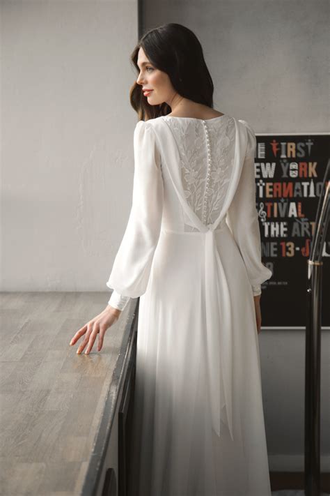 Square Neck Wedding Dress With Sleeves Caitlin • Piondress