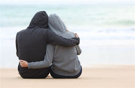 How To Comfort Someone Who Is Sad Disappointed Or Distressed