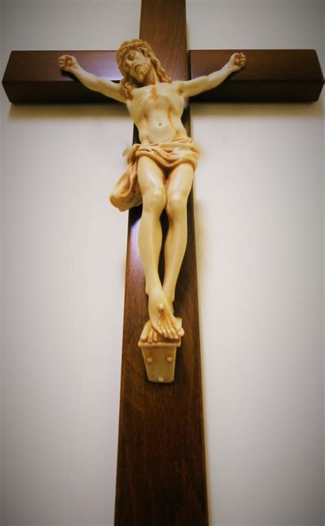 무료 이미지 목재 상징 십자가 조각 미술 종교적인 물건 2602x4212 22664 무료 이미지 Pxhere