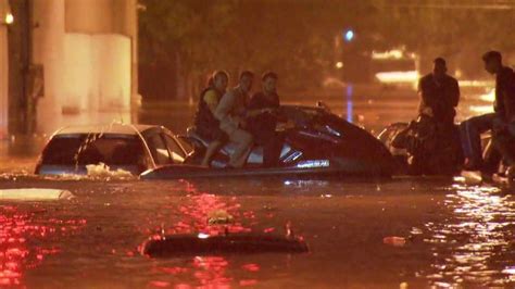 Topnews Aqui Você Tem Mais Conteúdo Forte Chuva Isola Cidades