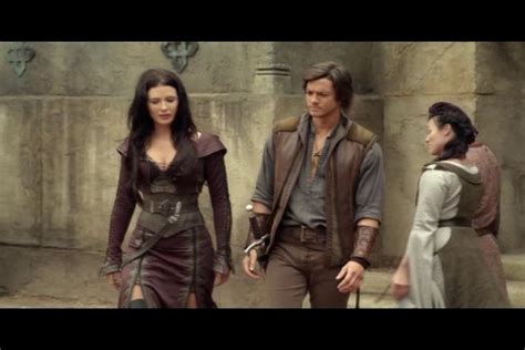 Torn Legend Of The Seeker Season 2 Episode 11 Bridget Regan Image