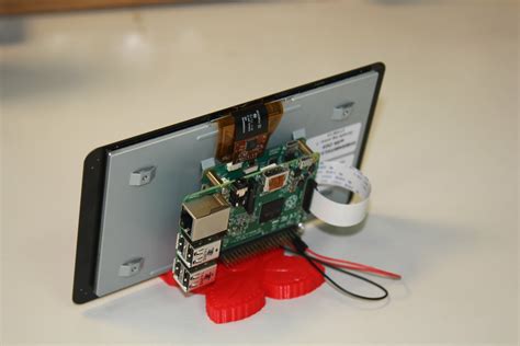 Raspberry Pi Touchscreen Display Offiziell Vorgestellt Jan Karres