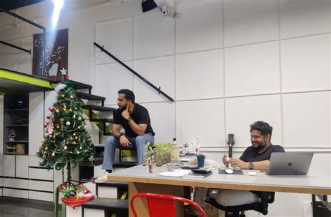 Ojas Chaudhari On Linkedin A Quick Throwback Session With The Team