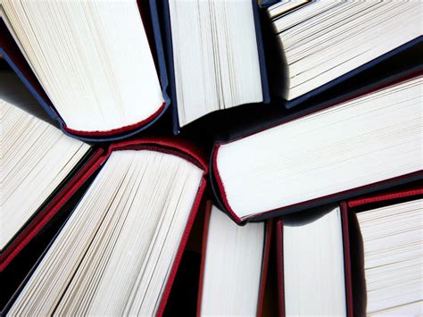 「公示」と「告示」の違いとは？その意味と使われ方 ビズパーク