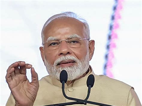 Modi Govt Given 8 Lakh Rupees Home Loan 4 Percent Interest Rate Under