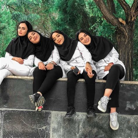 Наращивание ресниц в Краснодаре Все привет 👋 Не знаю как у вас🤷🏼‍♀️ а у меня периодами