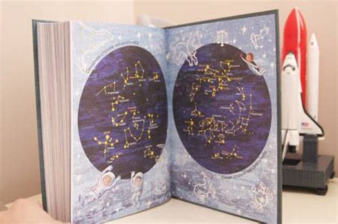 Книга: Сказочная Вселенная - Ефрем Левитан. Купить книгу, читать ...