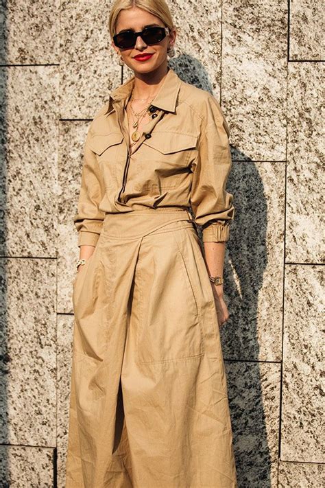 Уличный стиль фото с Недели моды в Милане часть 1 Сафари одежда Сафари шик Сафари платье