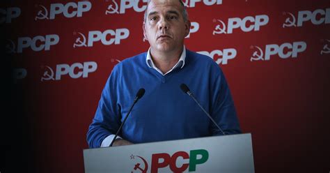 Secretário Geral Do Pcp Acusa Ps Psd E Cds De Terem As Mãos Manchadas