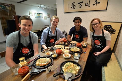 도쿄 오사카식 오코노미야키 요리 교실 2시간 요리 교실 참여 요리 교실 예약하기 Funbooky
