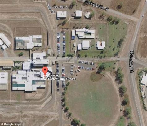 Woman Sneaks Into Jail To Spend Night With Lover Daily Mail Online