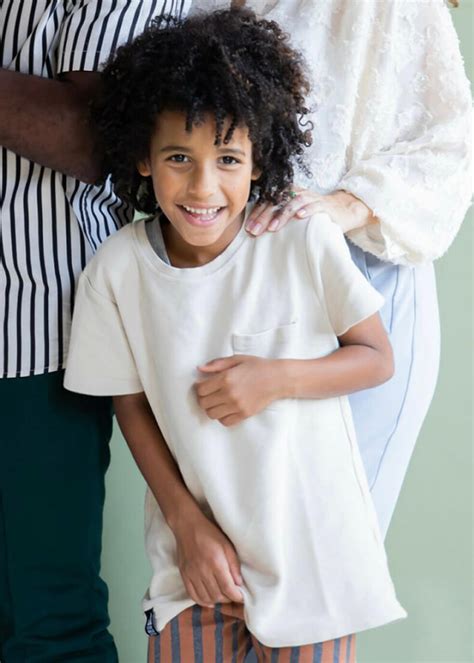 Kendis The Model Booker