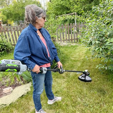 Why I Love The Powerload Feature On This Ego String Trimmer