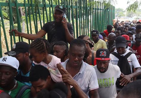 Flujo De Migrantes Por México Crece Stn Honduras