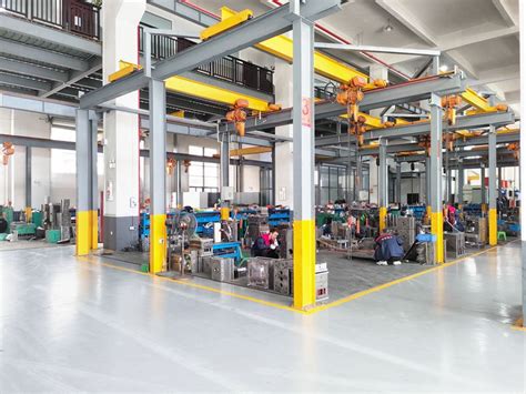 厂房环境 浙江鸿泰模具有限公司 黄岩电动车模具