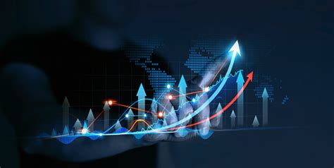 성공적인 비즈니스 성장 전략 및 상승 화살표로 목표 달성 사업 전략 개발 및 성장 계획 사업가는 비즈니스의 성장 그래프를 그립니다 컴퓨터 그래픽에 대한 스톡 사진 및 기타