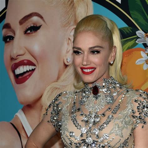 Gwen Stefani Before And After Nose Job