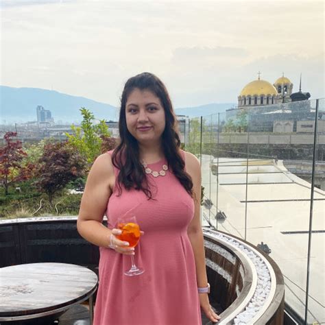 Gergana Karabelyova Research Profile