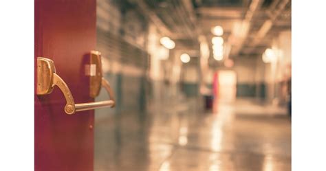 Децата от катастрофиралия автобус край Търговище не са пострадали сериозно