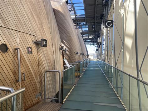 Non Ce Nest Pas Du Management Affectif Mais Bien Une Agression Sexuelle Un Responsable