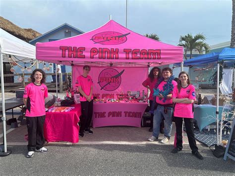 The Pink Team Maker Faire Orlando
