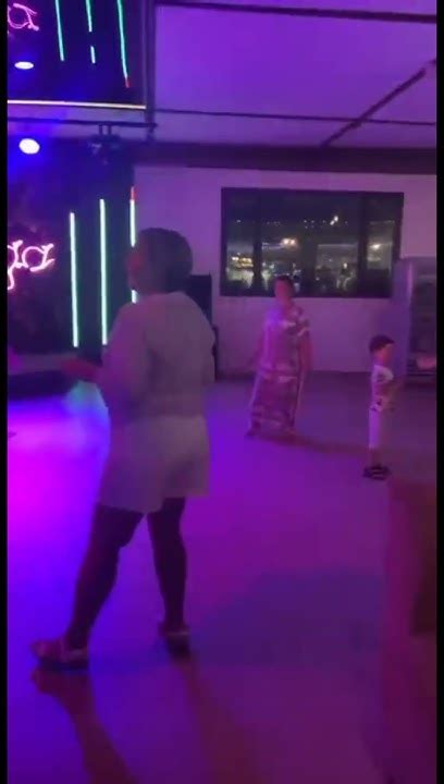 Сестра отдыхает на юге Youtube