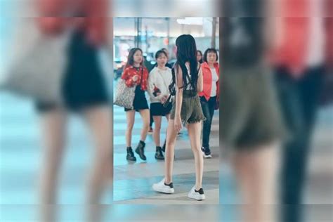 想做你的哇塞女孩可不可以？哇塞女孩