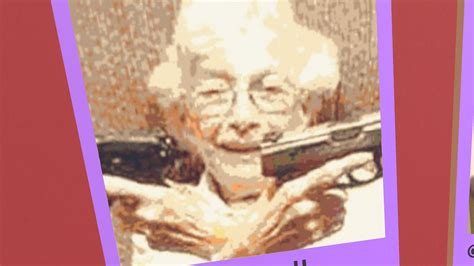 Twin Towers Bustypink