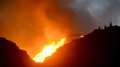 Major Fire Breaks Out At Delhis Ghazipur Landfill The Hindu