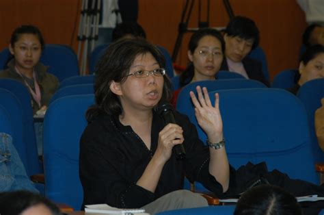 美国彭博新闻社记者提问