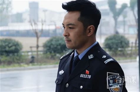 《雾中系铃人》演员表 台词课