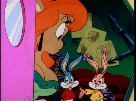Tiny Toons Julie Bruin